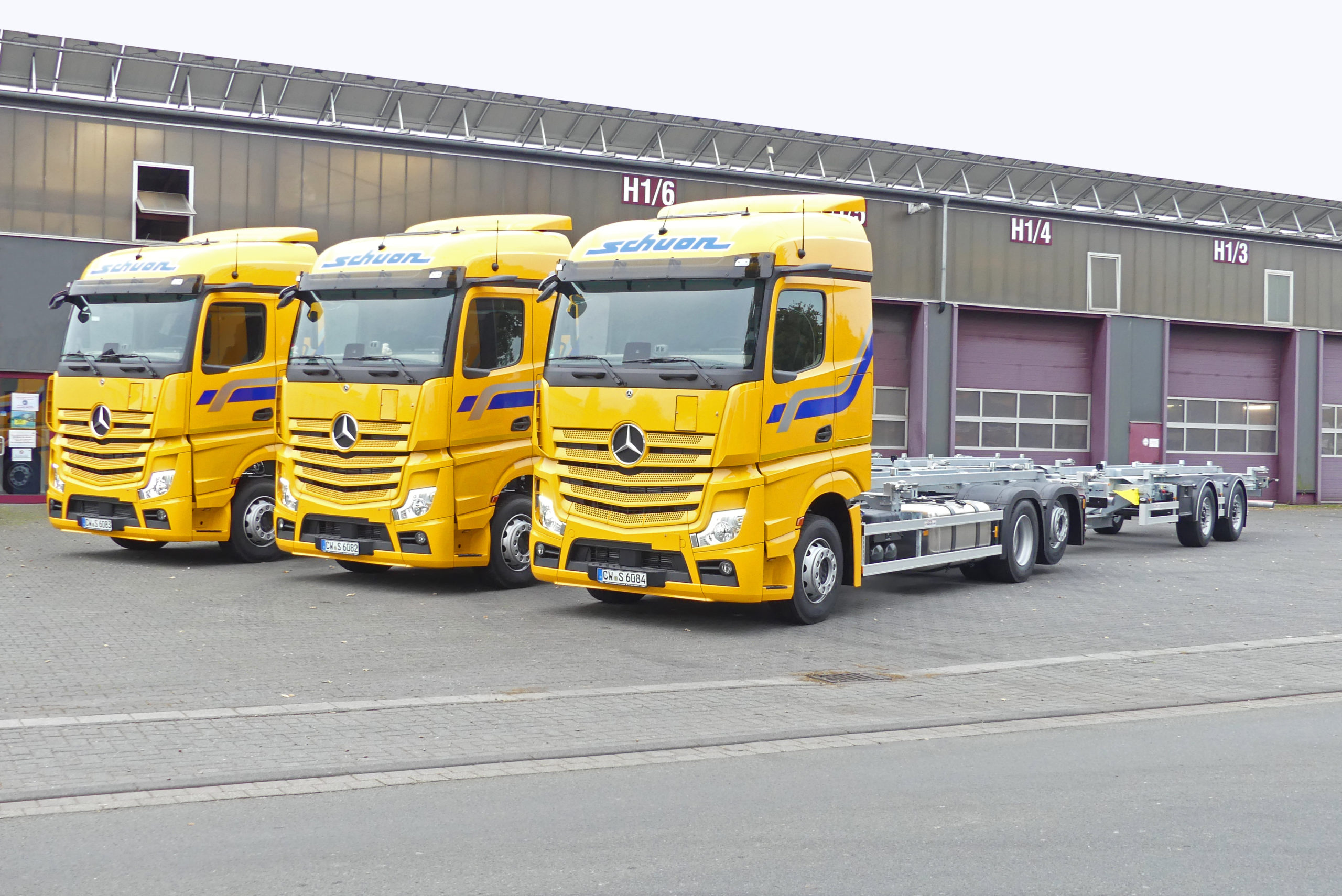Schuon Gruppe: Premiere für LNG-Fahrzeuge - Österreichische Verkehrszeitung