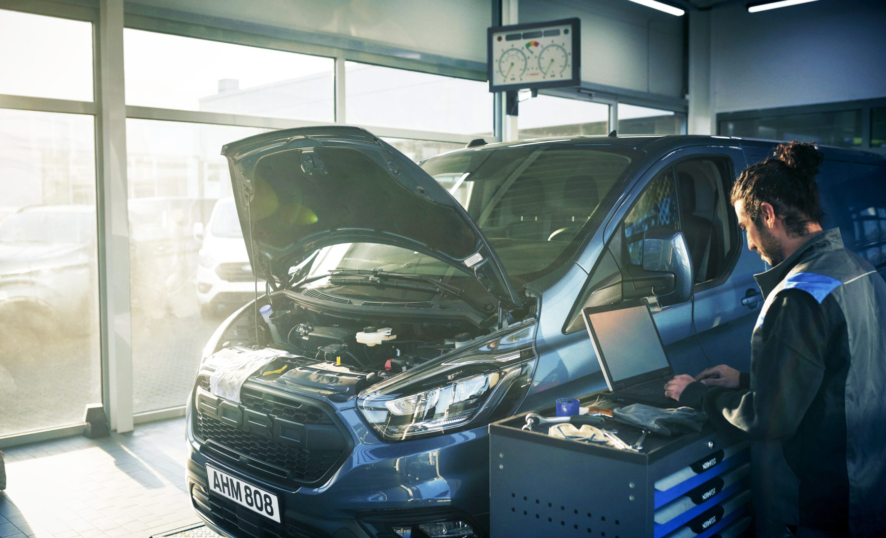 Ford maximiert die Betriebszeit von Nutzfahrzeugen - Österreichische ...