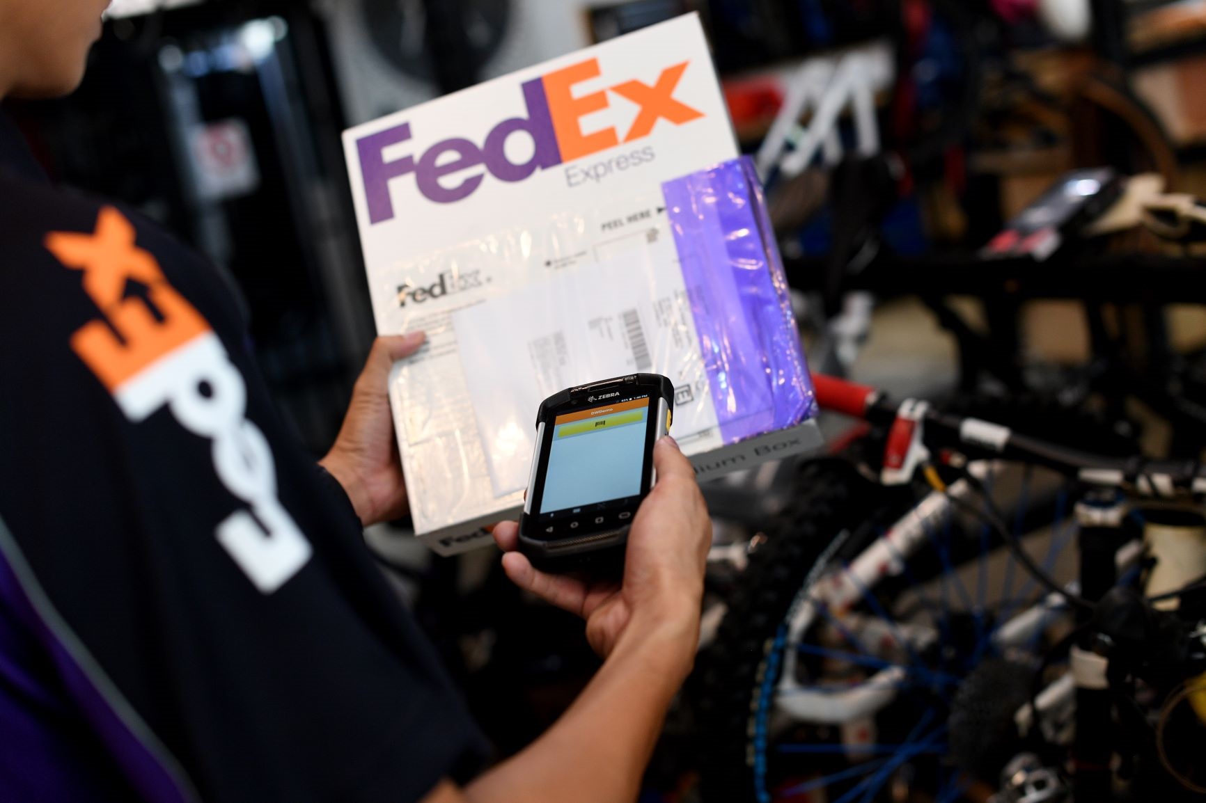 FedEx verstärkt Angebot für E-Commerce in Österreich - Österreichische ...