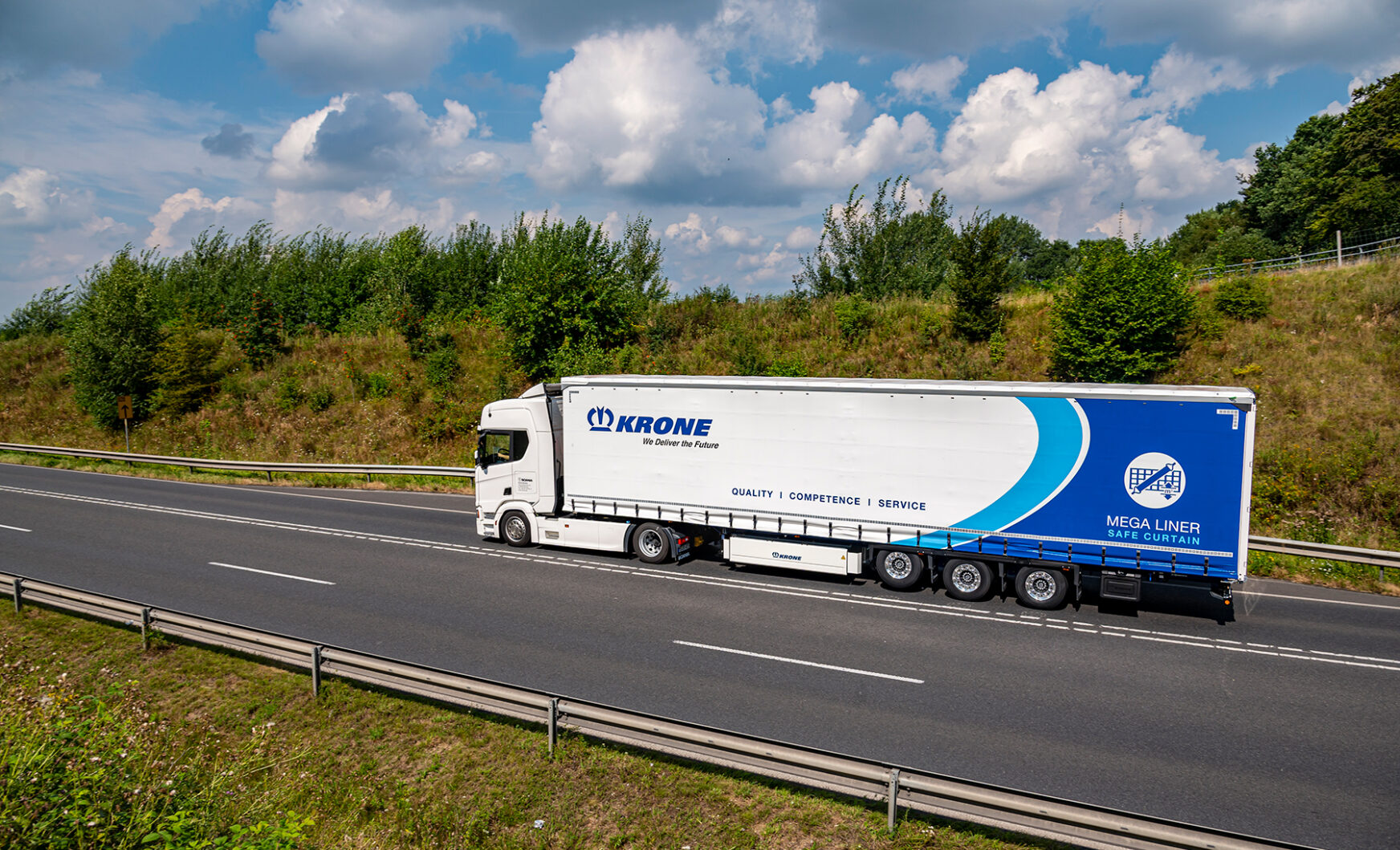 DB Schenker: 6.300 Megatrailer bis in 2029 - Österreichische ...