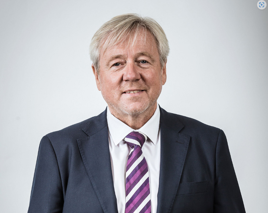 Herbert Weber verabschiedet sich in den Ruhestand - Österreichische ...