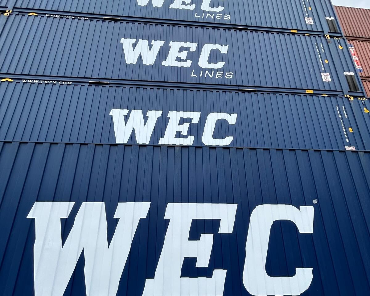 WEC Lines investiert in 400 neue Container - Österreichische ...