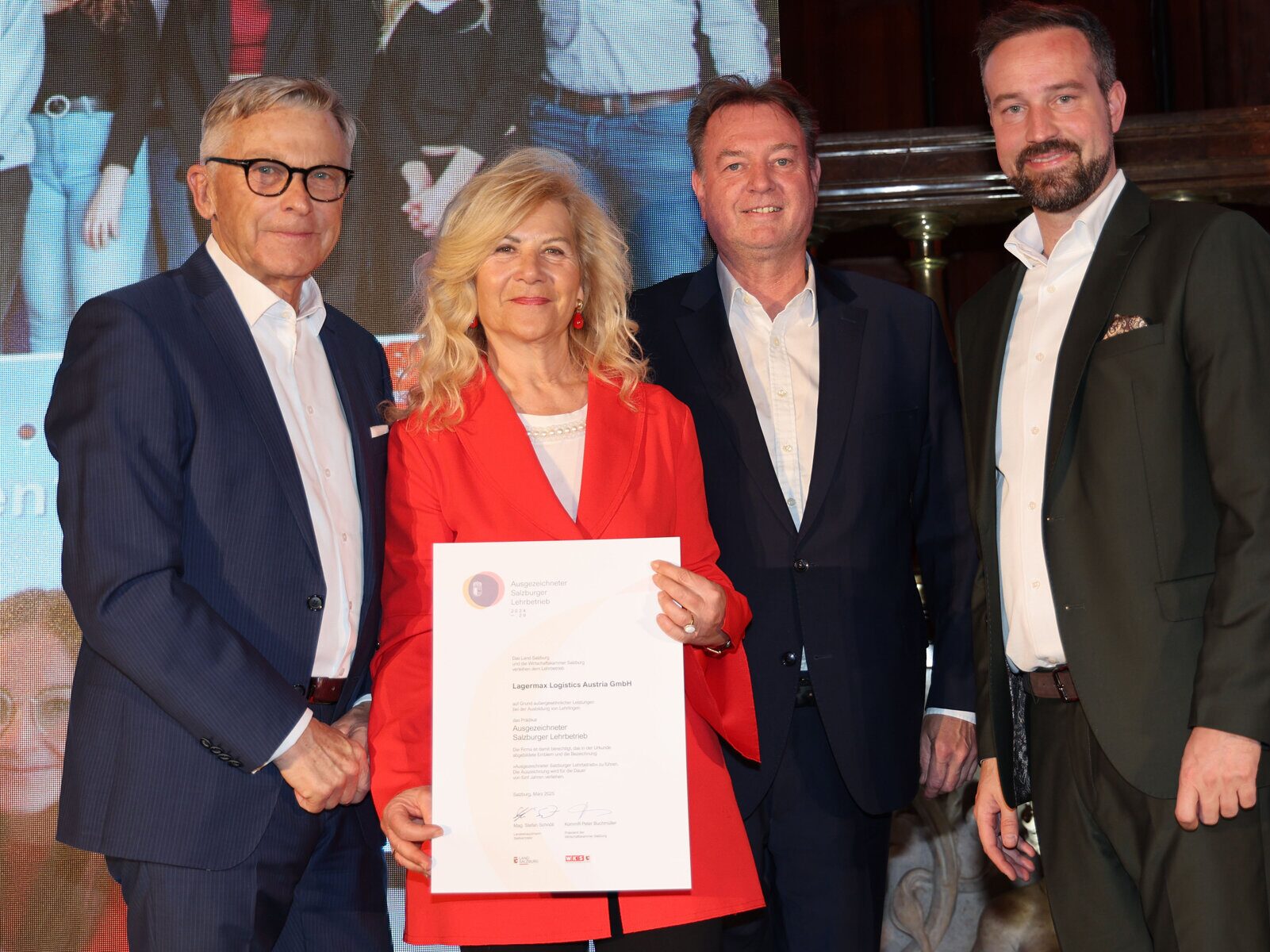 Lagermax Group glänzt als Salzburger Lehrbetrieb - Österreichische ...