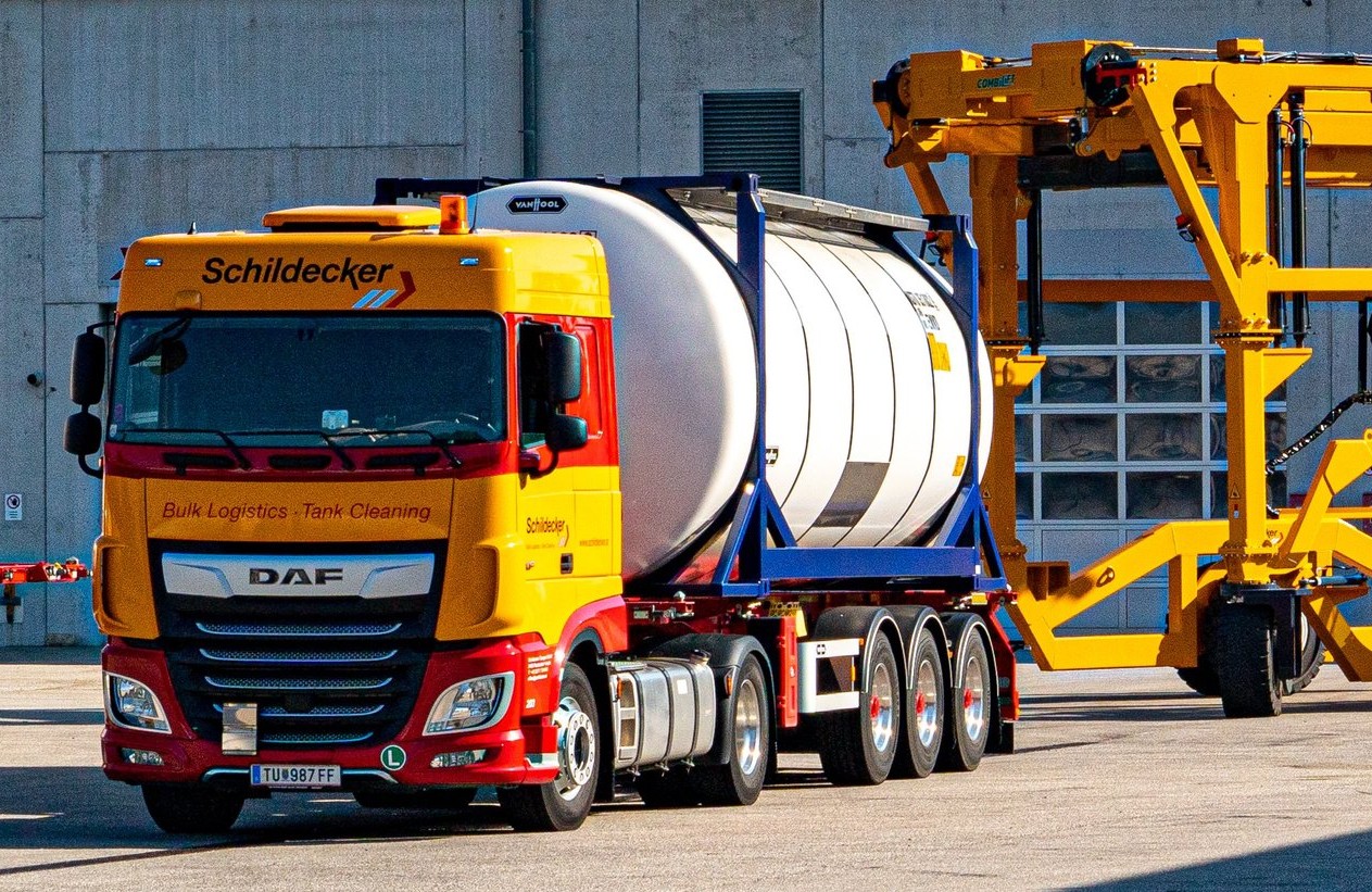 80 Jahre Schildecker Transport: Bulk Logistics im Fokus ...